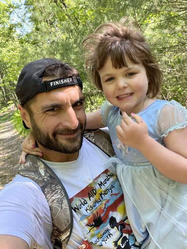 Father-daughter duo make memorable racing team | Human Interest ...