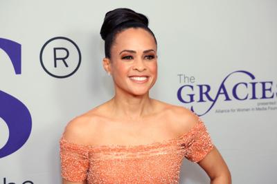 Who is Linsey Davis, the ABC News anchor moderating the presidential ...