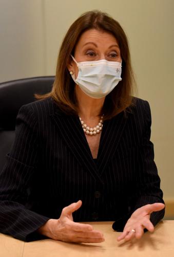 New Hampshire's Citizen of the Year: Dartmouth-Hitchcock CEO Joanne ...