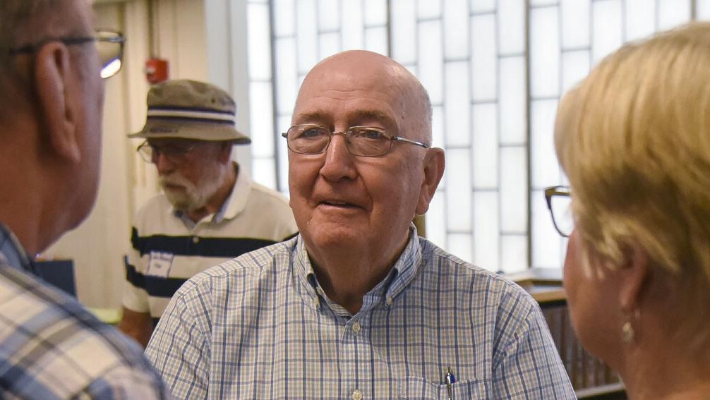 Former mayor, current school board member Bob Baines dies at 79 ...