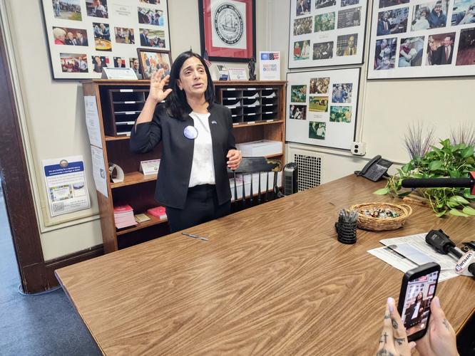 In U.S. Senate bid, Karishma Manzur vows to fight corruption | State ...