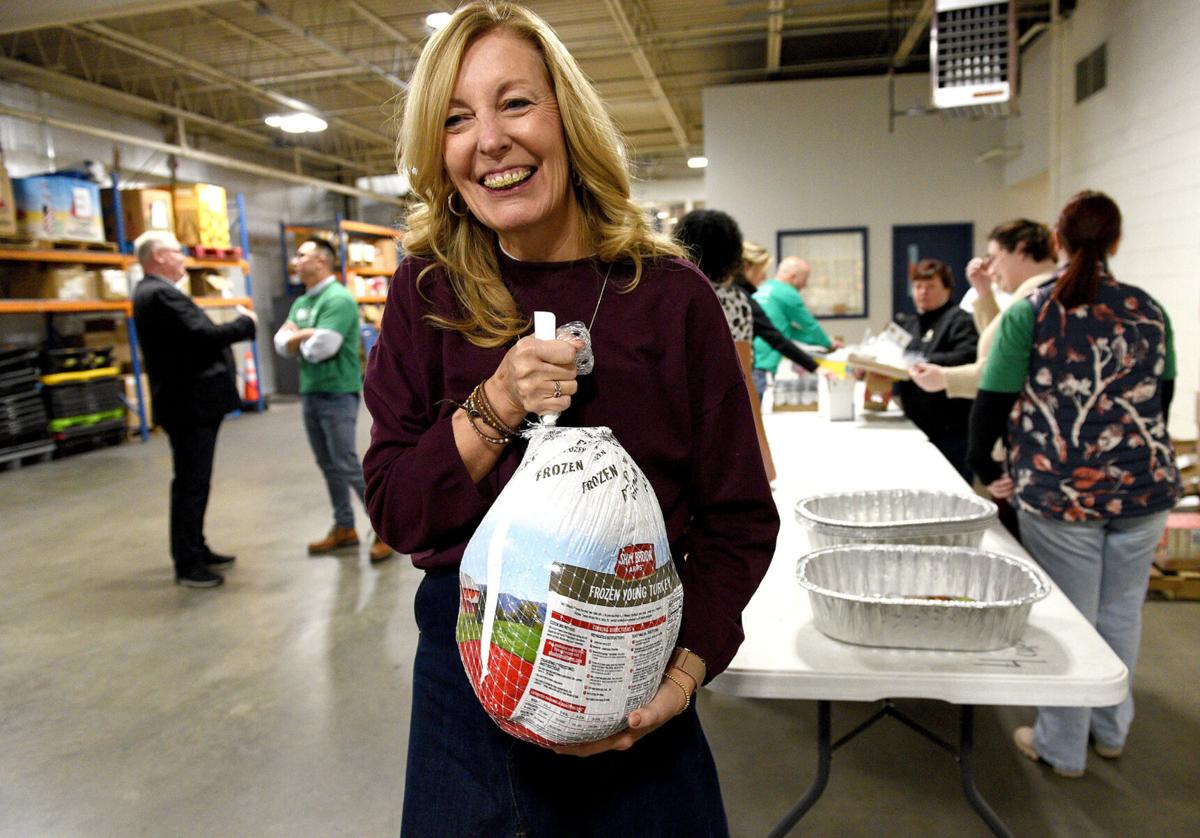 M&T Bank helps the NH Food Bank | Business | unionleader.com