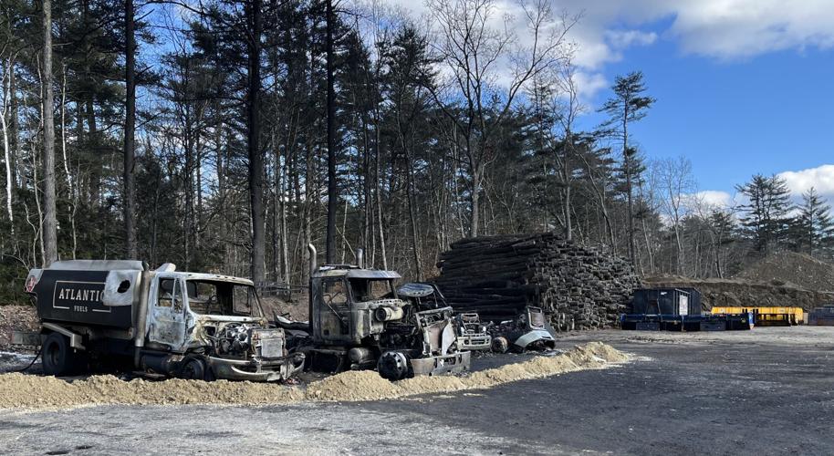 'River of flames:' fuel trucks burning in Epping create unique ...