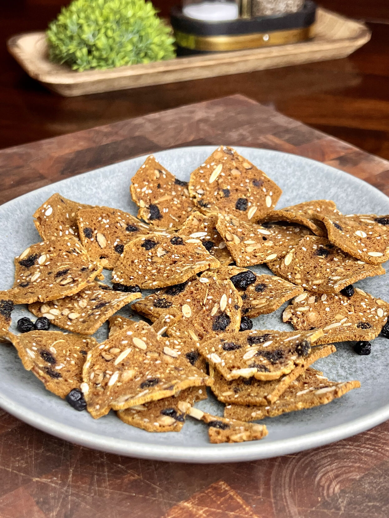 Granite Kitchen: Crackers | Granite Kitchen | unionleader.com