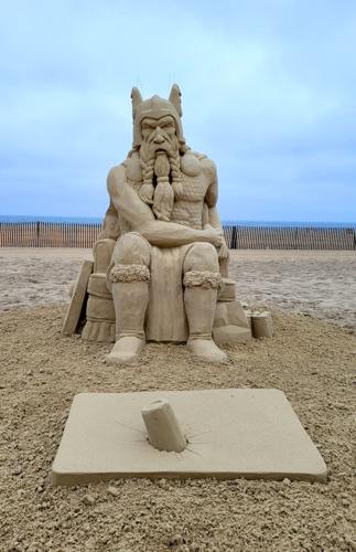 Sand sculpting champ in Hampton holds onto title | Attractions ...