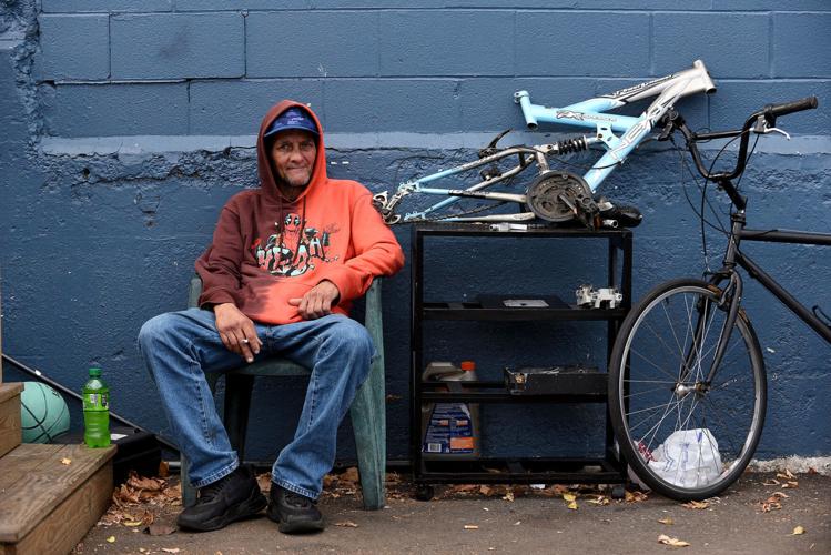 Homeless vets share their stories from the streets | Homelessness ...