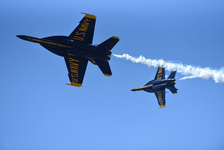 Blue Angels thunder into NH ahead of weekend air show | Military ...