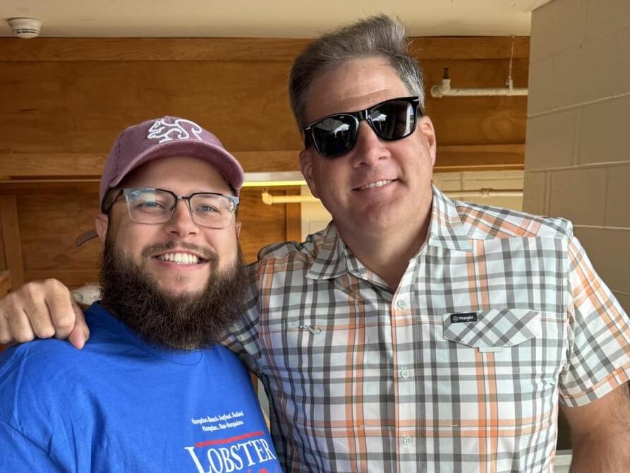 Sununu helps save choking lobster roll eating contestant | Public ...