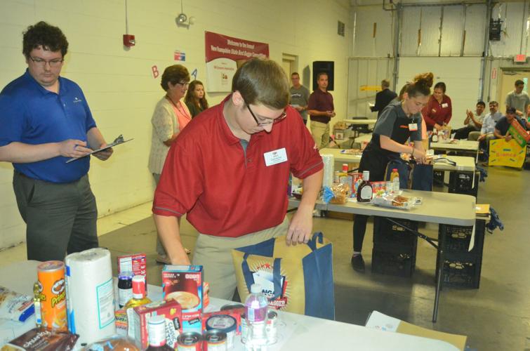 Goffstown Hannaford worker to compete for national grocery bagging ...