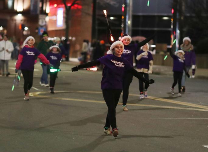 Manchester holiday parade lights up spirits | Manchester | unionleader.com