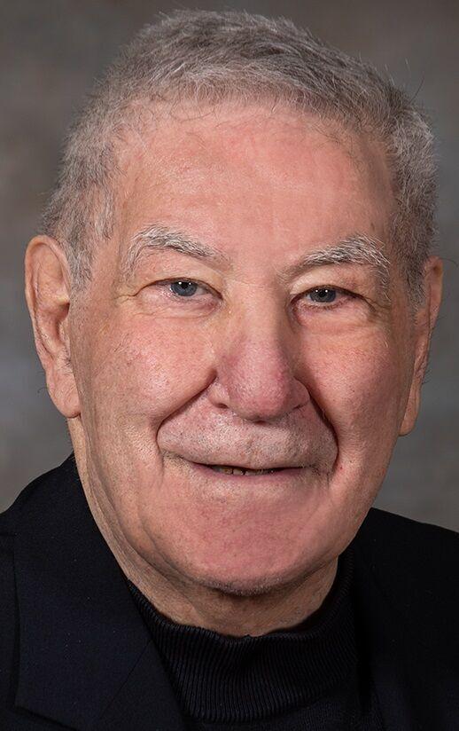 Thanks, Lou: D’Allesandro steps down | Editorials | unionleader.com