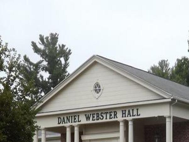 daniel webster college
