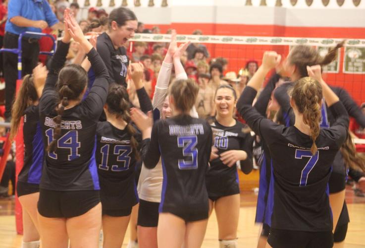 State volleyball championships: Oyster River (Division II), Somersworth ...