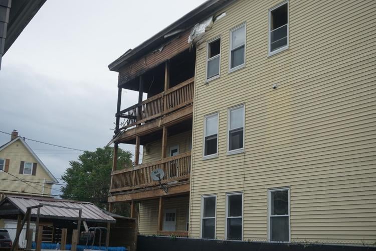 Porch fire damages Manchester apartment building | Home | unionleader.com