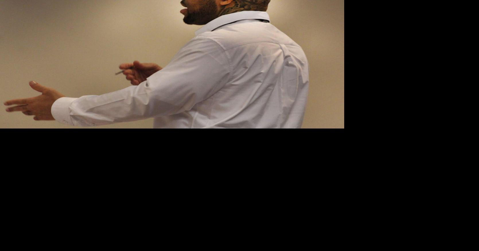 Police first to testify in church shooting trial; Holloway is ...
