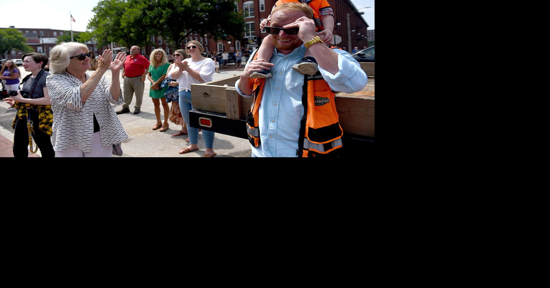 Mill girl statue gets a high-visibility home | History | unionleader.com