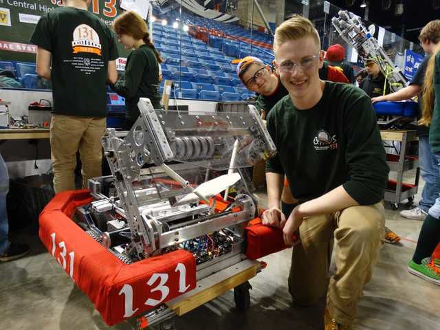 FIRST Robotics takes on new challenge at UNH | Science & Technology ...