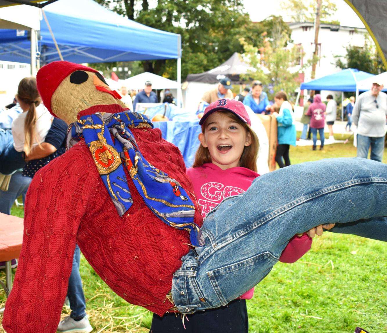Pumpkin fans flock to Milford's 34th annual festival | Lifestyles ...