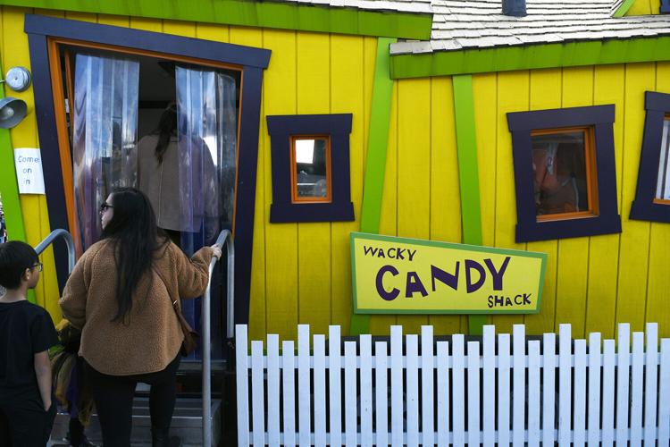 Giant Pumpkin Regatta in Goffstown | Human Interest | unionleader.com