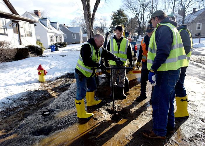 Manchester water main break leaves hundreds without water, cancels ...