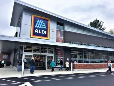 Supermarket chain Aldi to pay workers who get COVID-19 vaccination ...