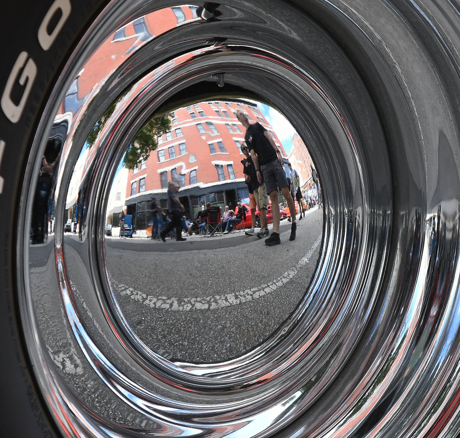 Cruising Downtown Manchester car show rolls into Queen City ...