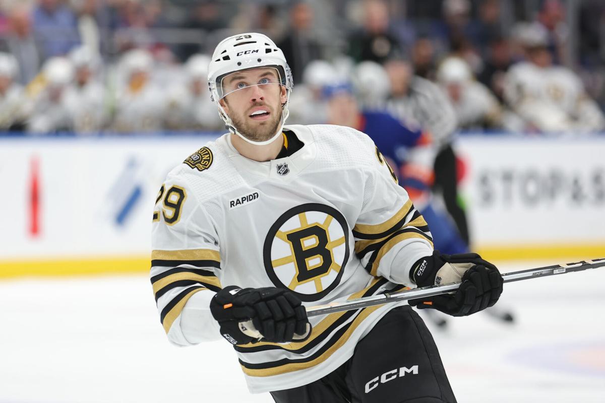 Wotherspoon is showing why he’s staying on Bruins’ roster | NHL/Bruins ...