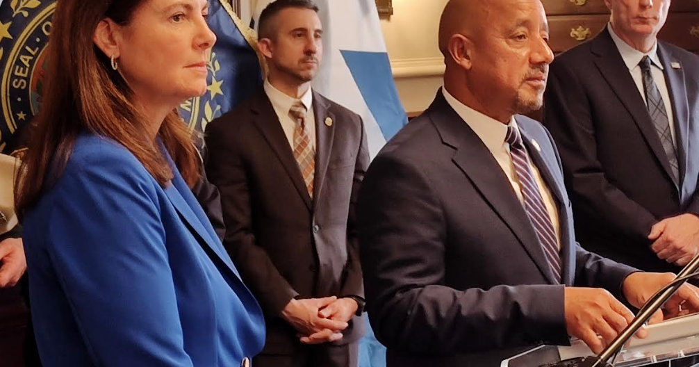 NH gov, Lawrence, Mass mayor announce collaboration to combat illegal ...