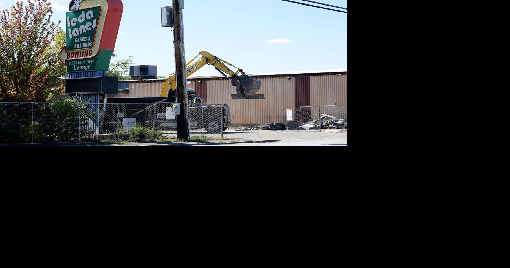 Leda Lanes torn down for new plaza in Nashua; Lake Estate officially ...