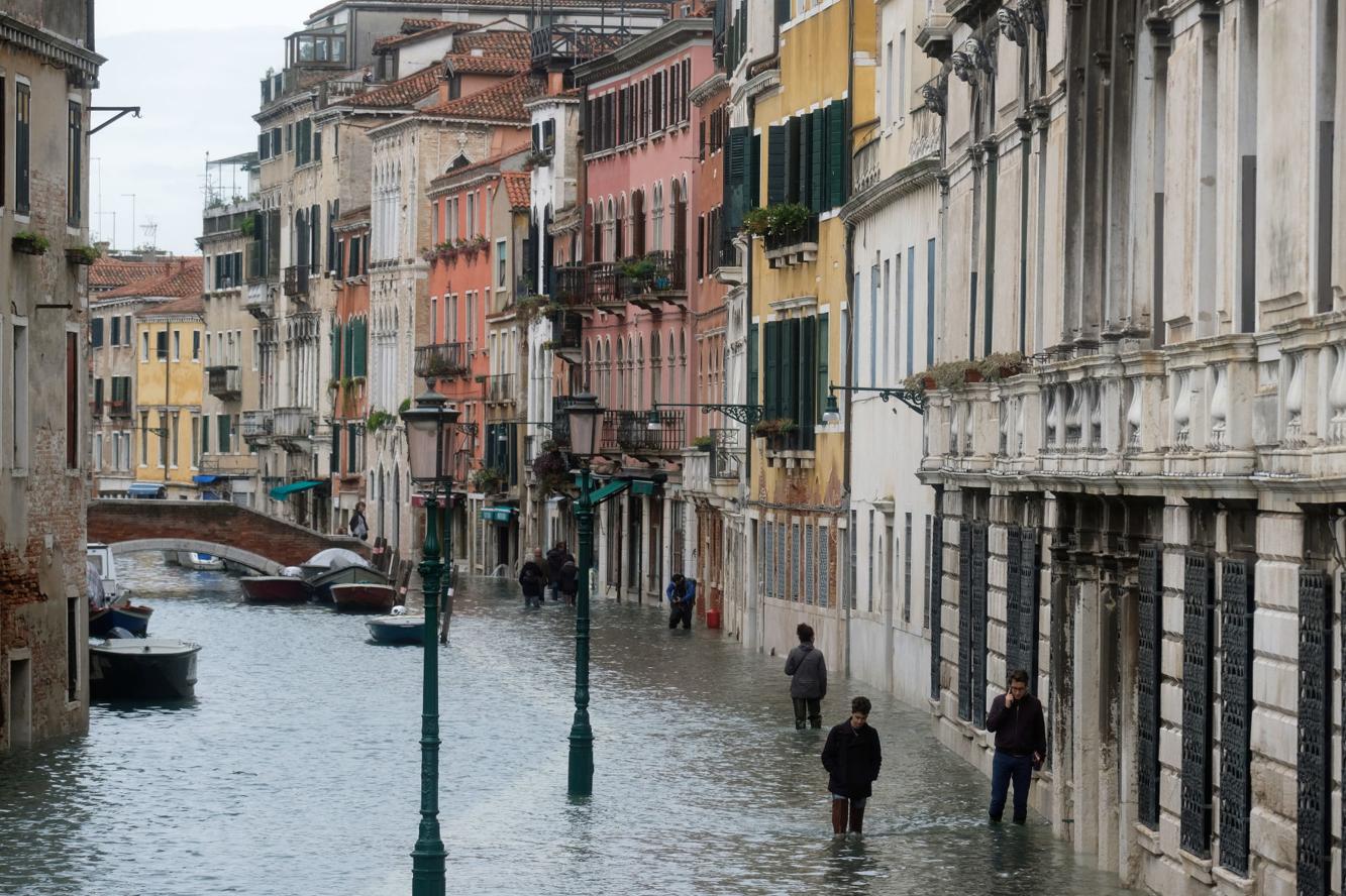 Italy battered by rain; Venice braces for another 'tough day ...