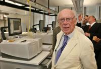 James Watson, co-discoverer of DNA's double helix, dead at 97 | Science ...