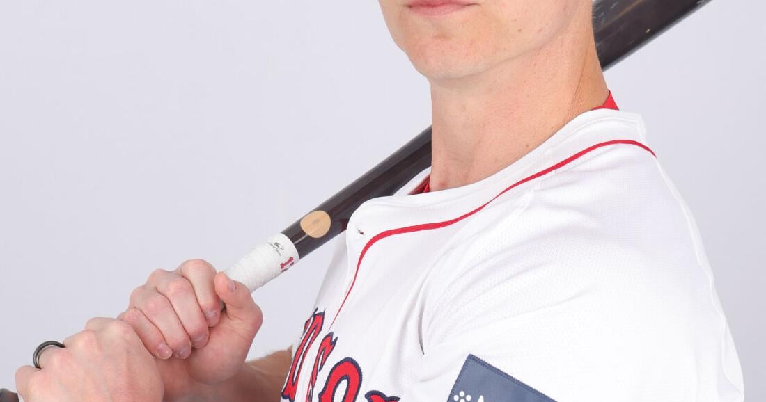 New Red Sox slugger (34 HR in ‘21) with 3% body fat ‘didn’t like’ Tee ...