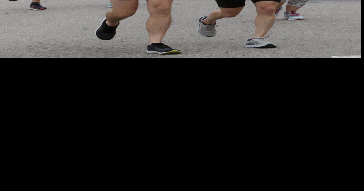 Runners pay tribute to fallen officers in 16th annual Footrace for the ...