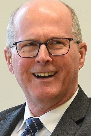 James W. Dean Jr.: UNH proudly serves NH in many ways | Op-eds ...