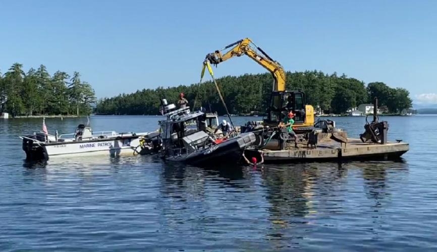 Driverless boat strikes, capsizes Marine Patrol boat on Winnipesaukee ...