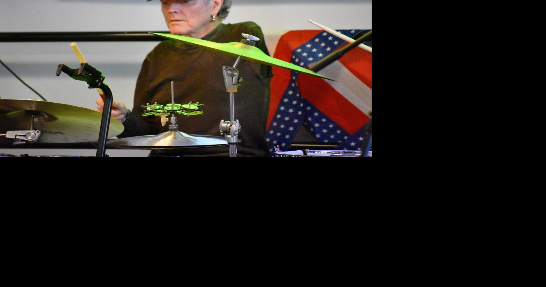 Def Leppard drummer Rick Allen visits NH Veterans Home | Human Interest ...