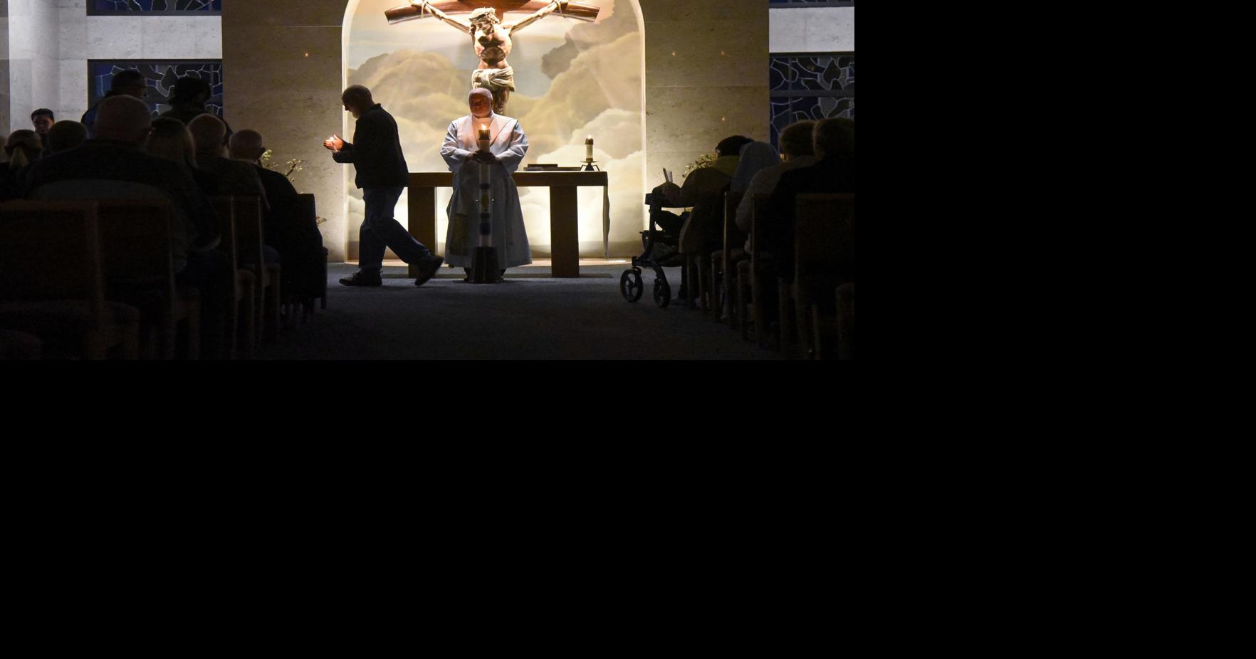 Destitute and homeless, 25 get their final resting place | City Matters ...