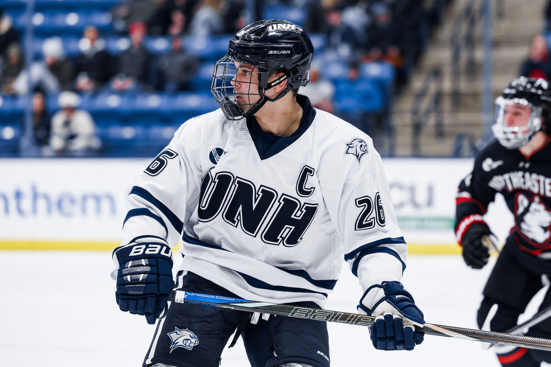 Amid adversity, UNH hockey players remain positive | College Sports ...
