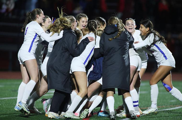 D-I girls soccer final: Winnacunnet vs. Pinkerton | High School Sports ...