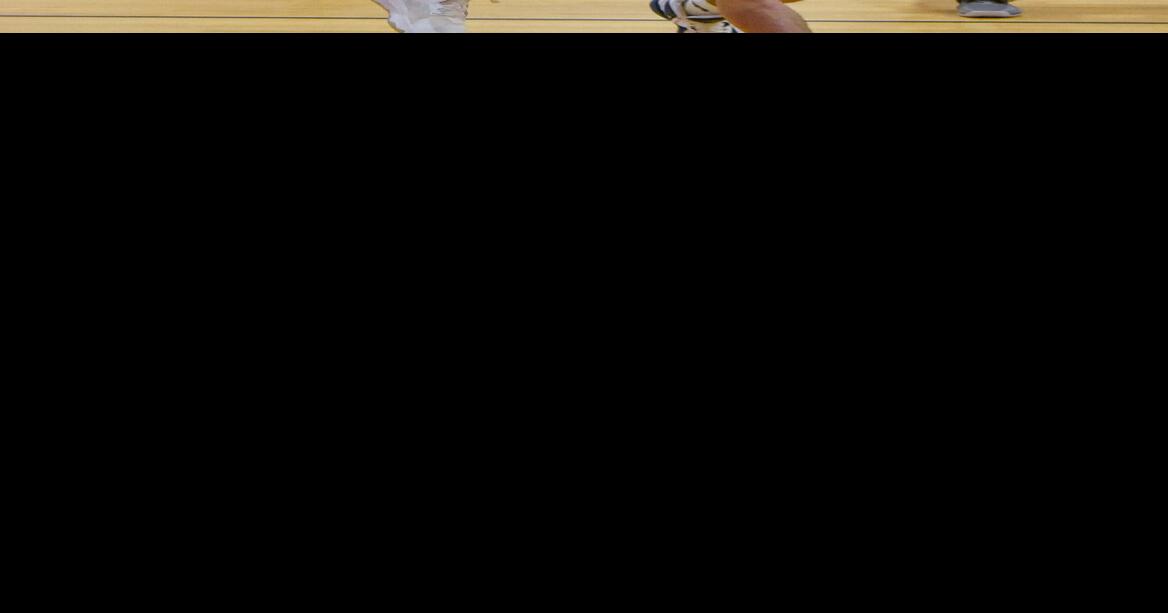 Short-handed Pinkerton boys basketball team continues to stand tall ...