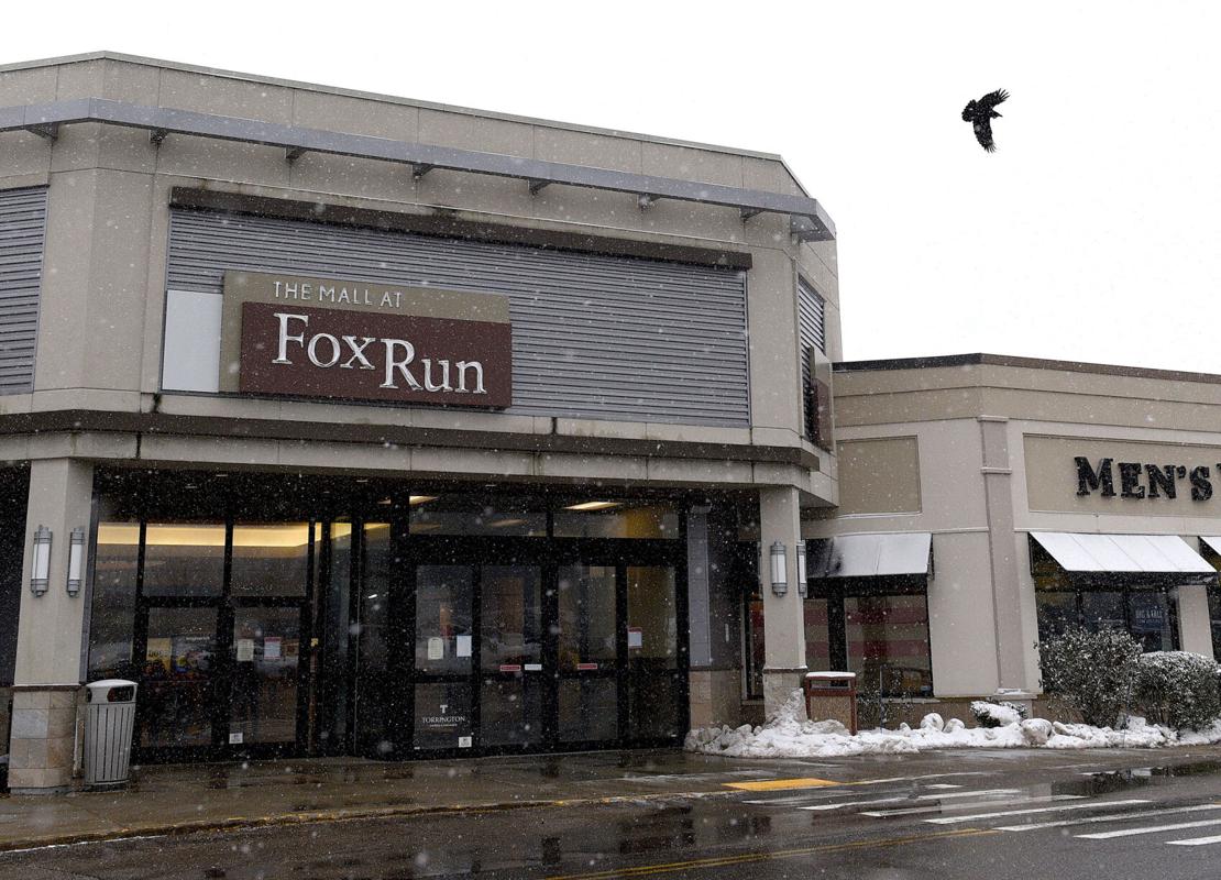 Last Christmas shopping hurrah for Fox Run Mall | Business ...
