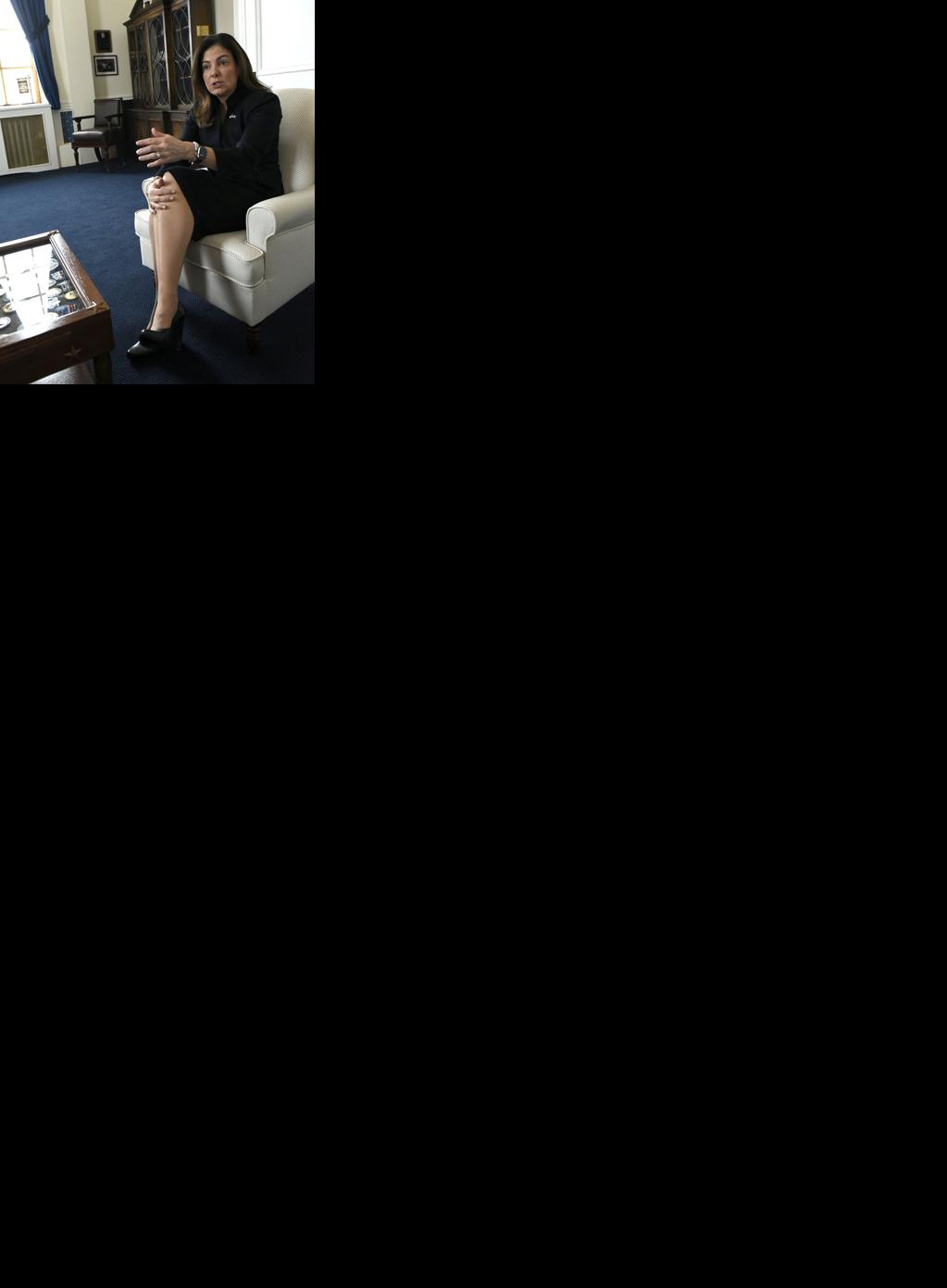 Ayotte signs first bill to promote more housing | State | unionleader.com