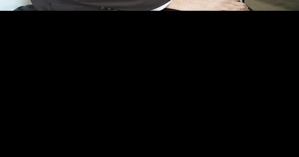 Cog of NH banking Stephen Christy plans to retire at the end of the ...