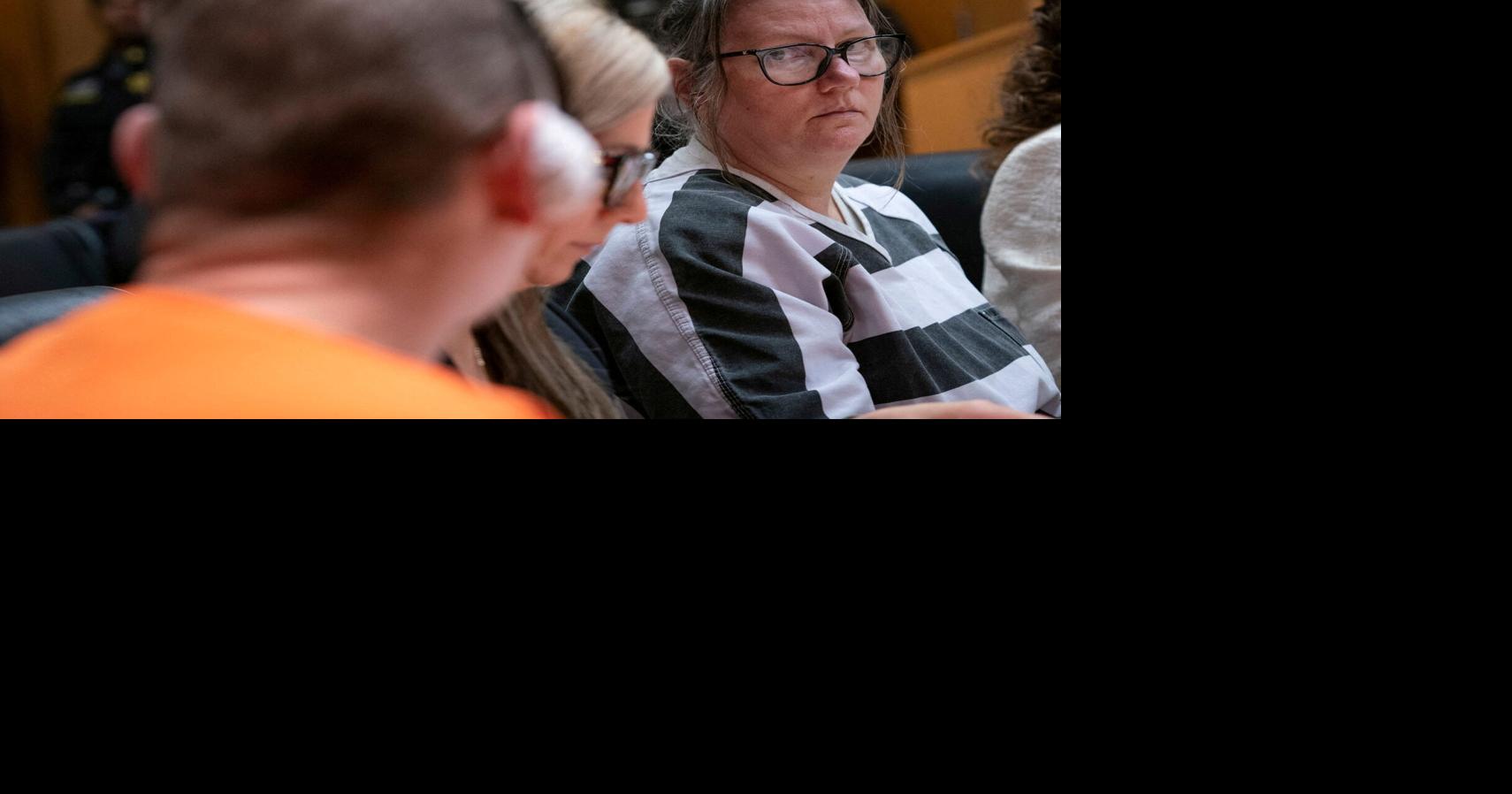 Parents of Michigan school shooter sentenced to 10-15 years in prison ...