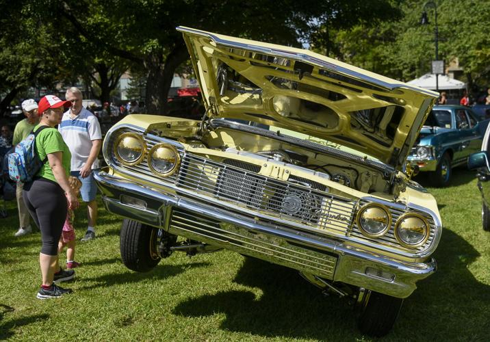 Cruising Downtown in Manchester | Human Interest | unionleader.com