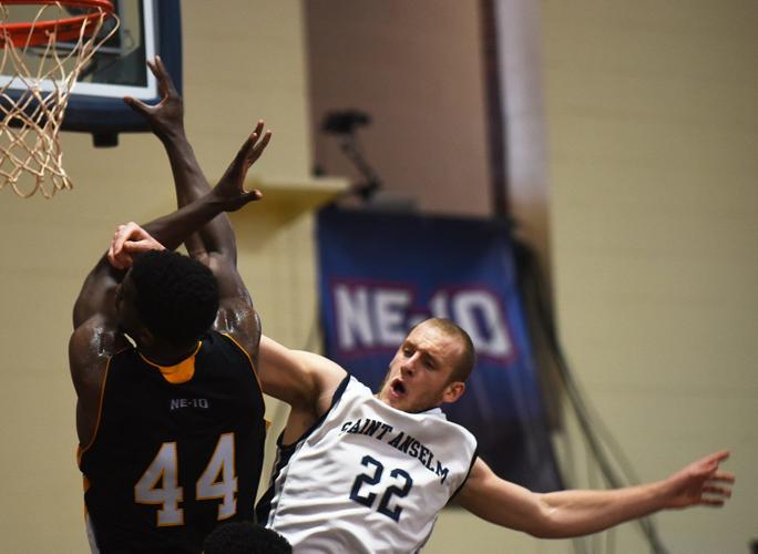 Title gets away from Hawks | College Sports | unionleader.com