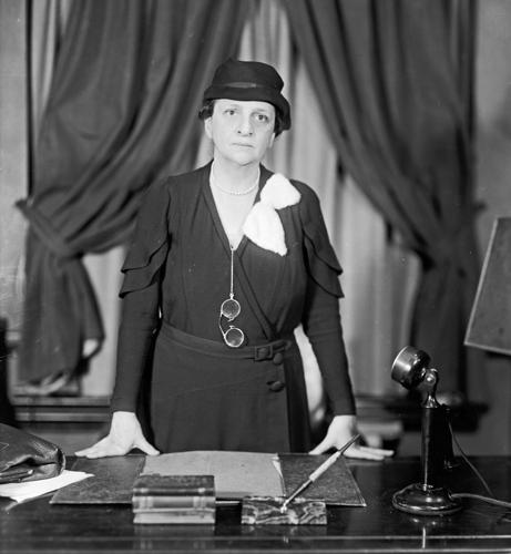 Looking Back with Aurore Eaton: Gil Winant helps resolve the 1934 ...