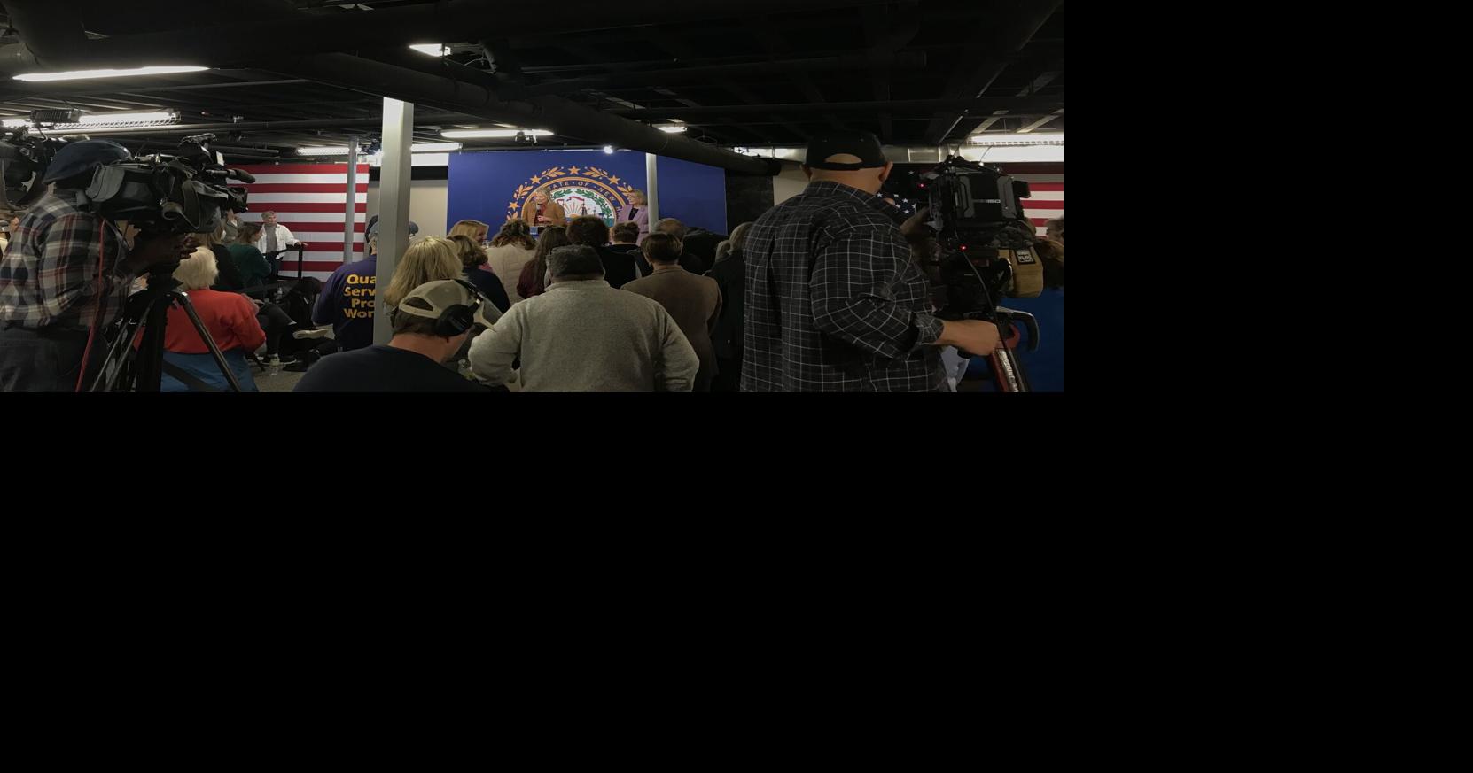 First Lady underlines urgency of voting for small volunteer rally ...