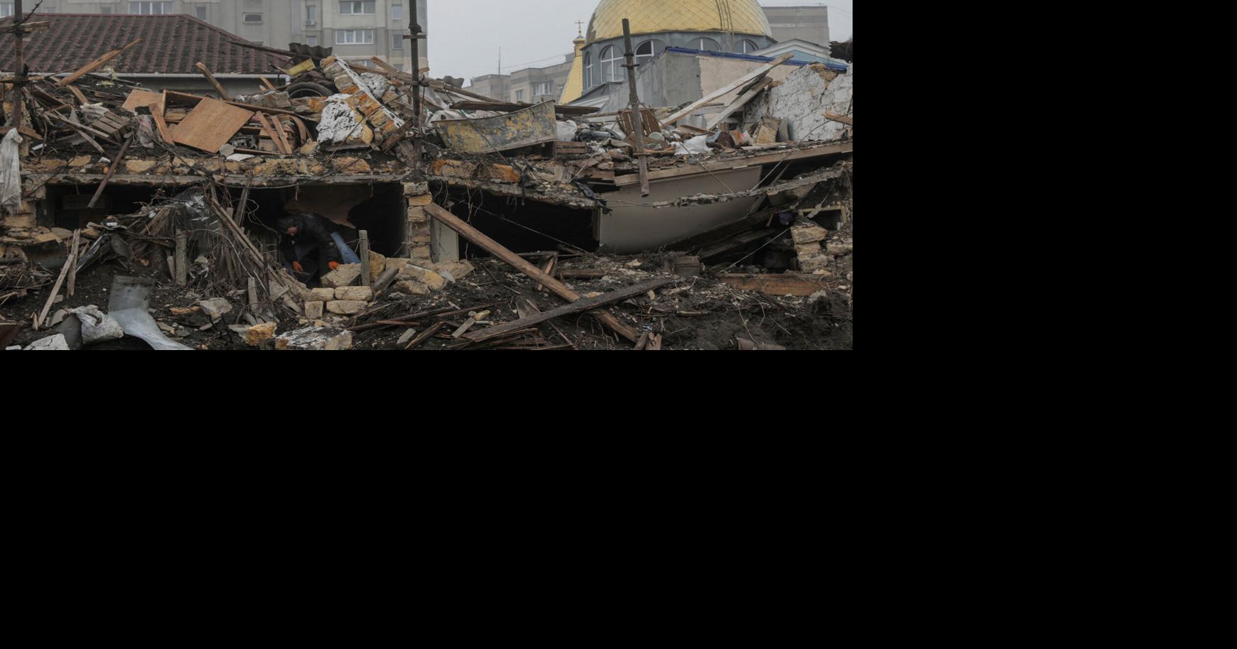 Russia's biggest air attack of war kills 31 in Ukraine, officials say ...