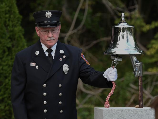 Hudson responders dedicate firefighters memorial, commemorate 9/11 ...